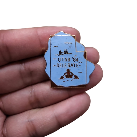 Accessories | Vintage Gold Toned Blue Utah 84 Delegate Pin | Poshmark